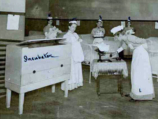 Incubators – Neonatology on the Web